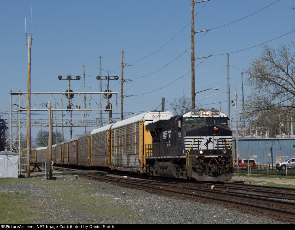 NS 7658 leads 28G.